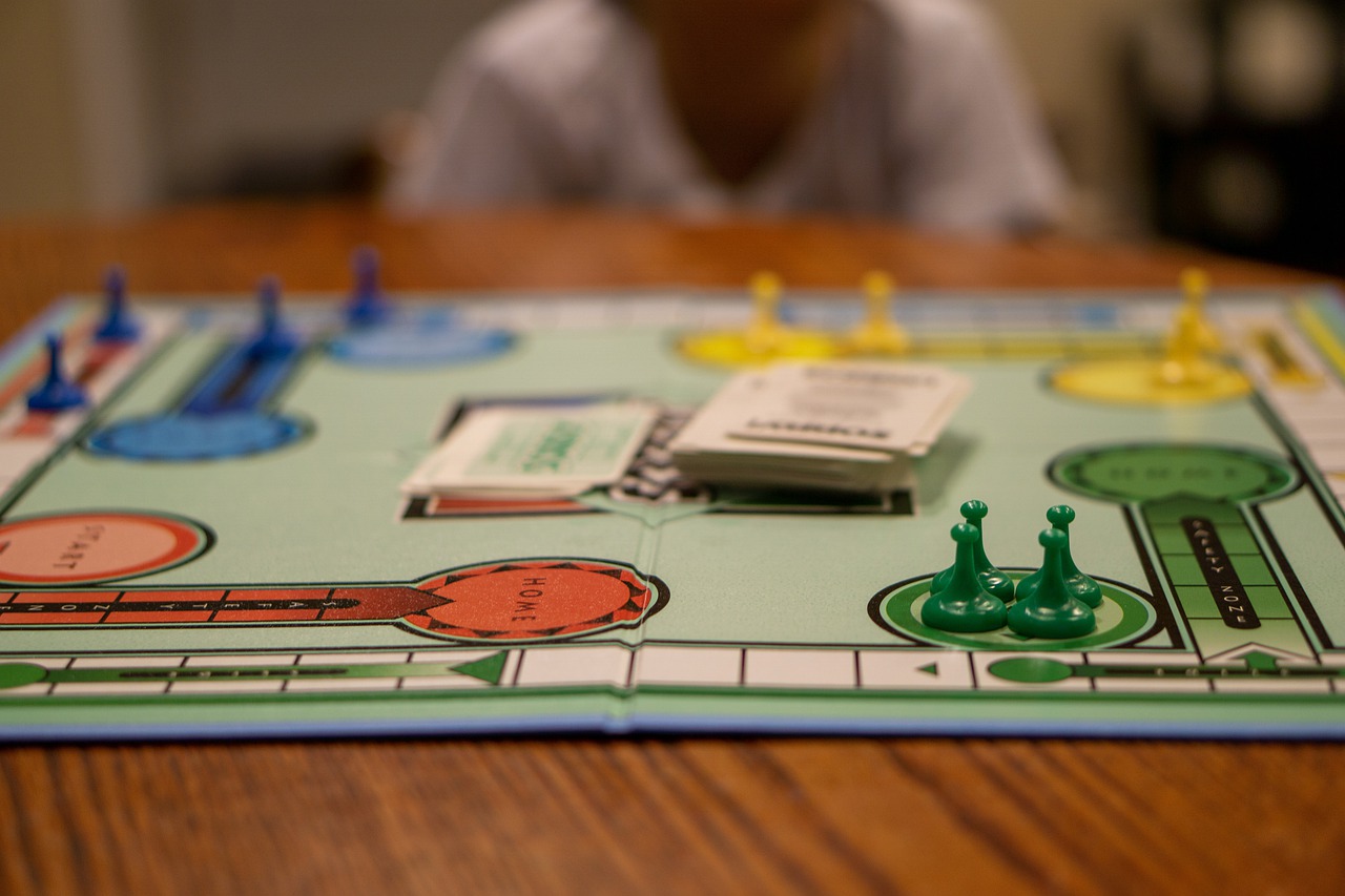 Family Game Night - The BEST Board Games for Families with Teens ...